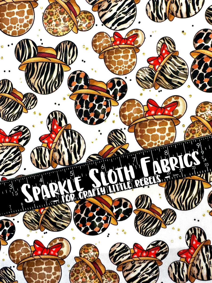 Magic Safari - White Hats Small Scale – Sparkle Sloth